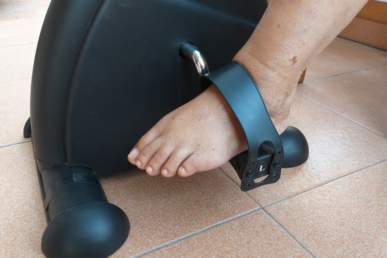 How to Pedal a Mini Exercise Bike Correctly- Get the Most of Your Equipment